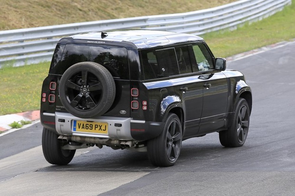 Land Rover Defender quer engolir Bronco e Wrangler com novo motor V8 da BMW