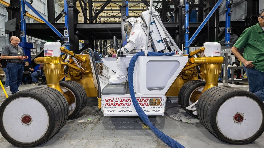 Carro da Nasa: agência inicia testes do protótipo para missão Artemis V