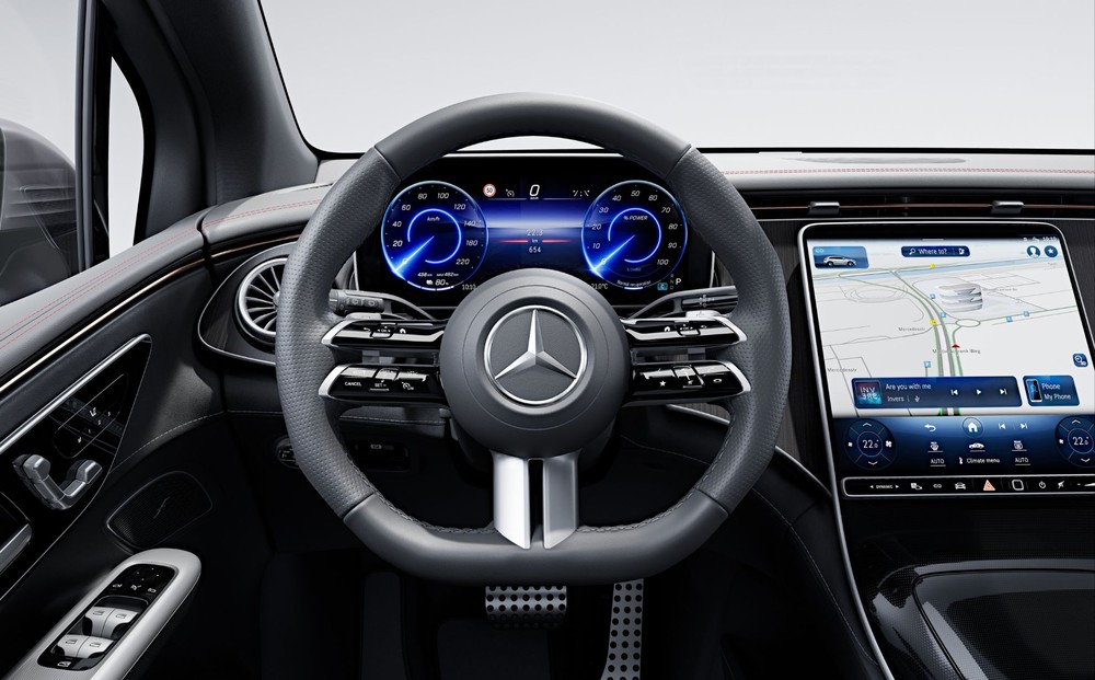 Mercedes EQE 300 SUV chega ao Brasil em versão única por R$ 700 mil