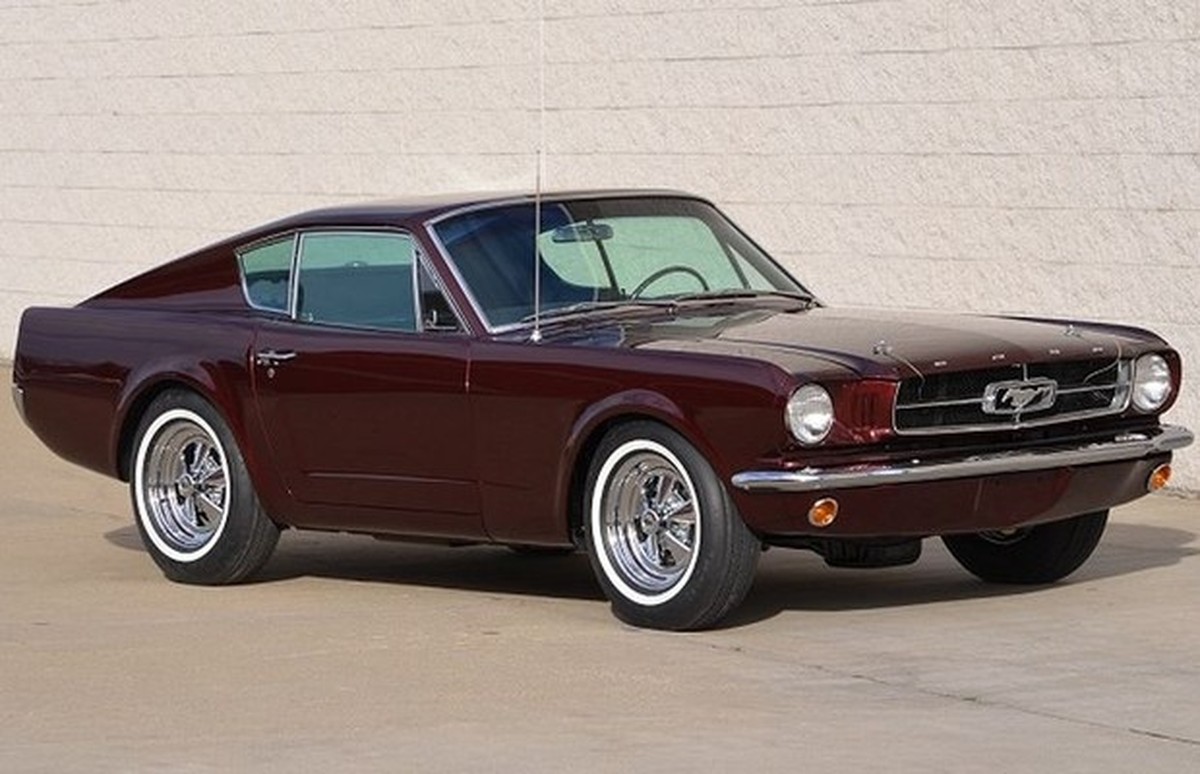 Ford Mustang encurtado será leiloado por até R$ 1,5 milhão