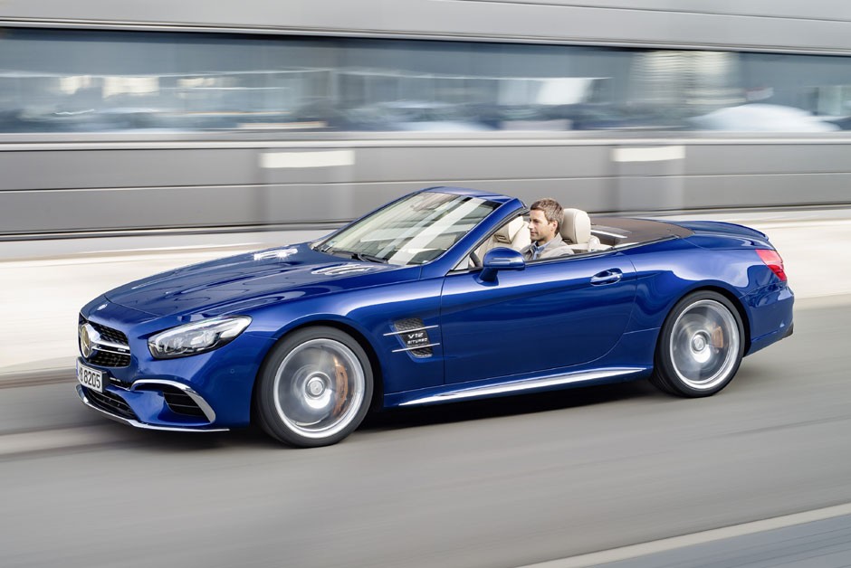 Mercedes revela tudo do SL reestilizado