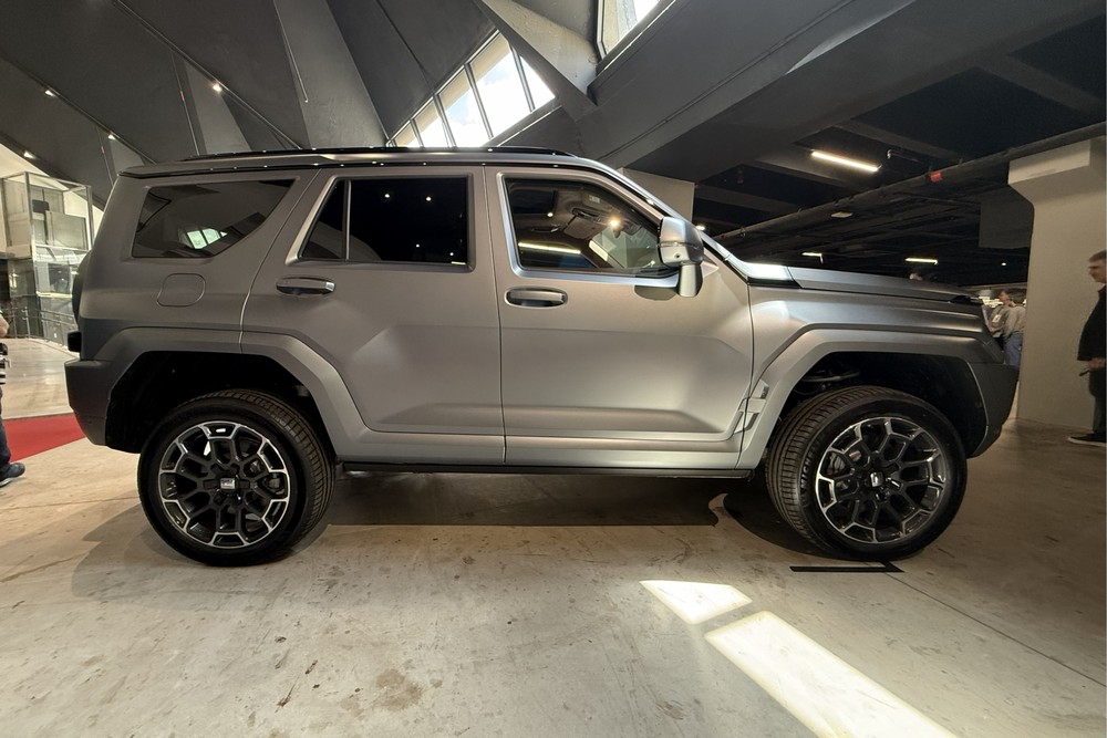 GWM revela SUV gigante Tank 700 e van de luxo Wey G9 Max