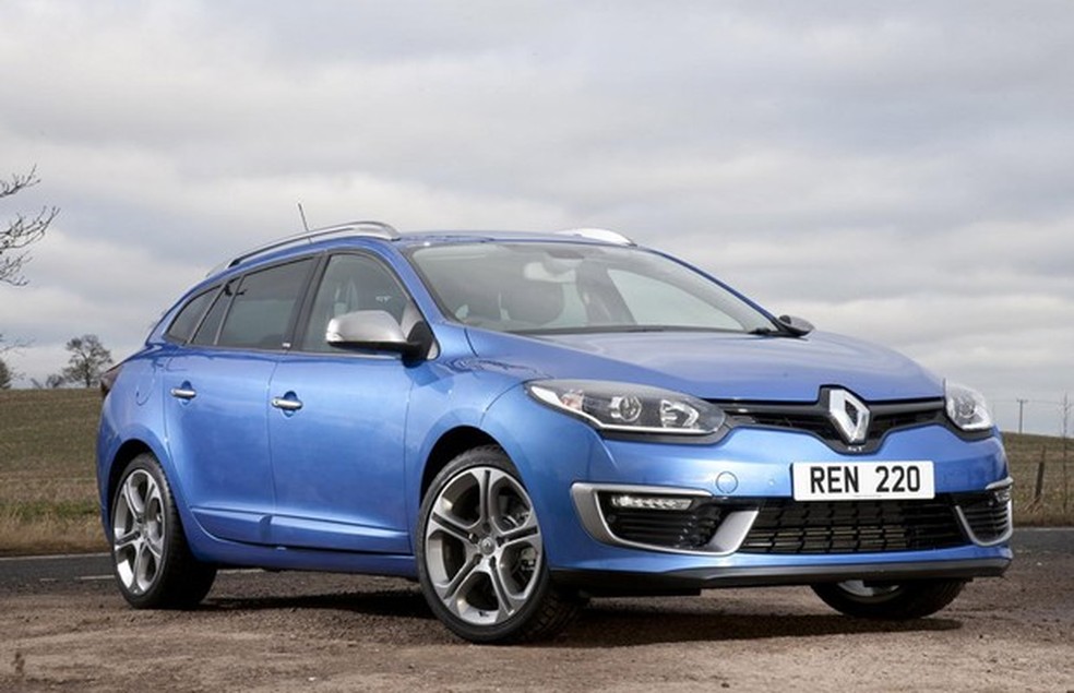 Renault revela Megane europeu GT220