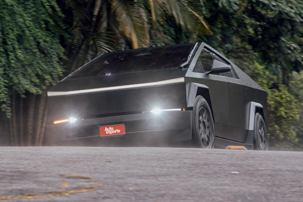 Teste: Tesla Cybertruck é diferente de um carro comum em absolutamente tudo