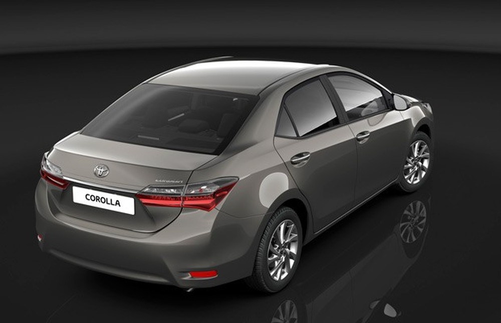 Toyota revela facelift do Corolla na Europa