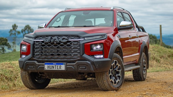 JAC Hunter EV será irmã elétrica da picape diesel; híbrida está em estudo
