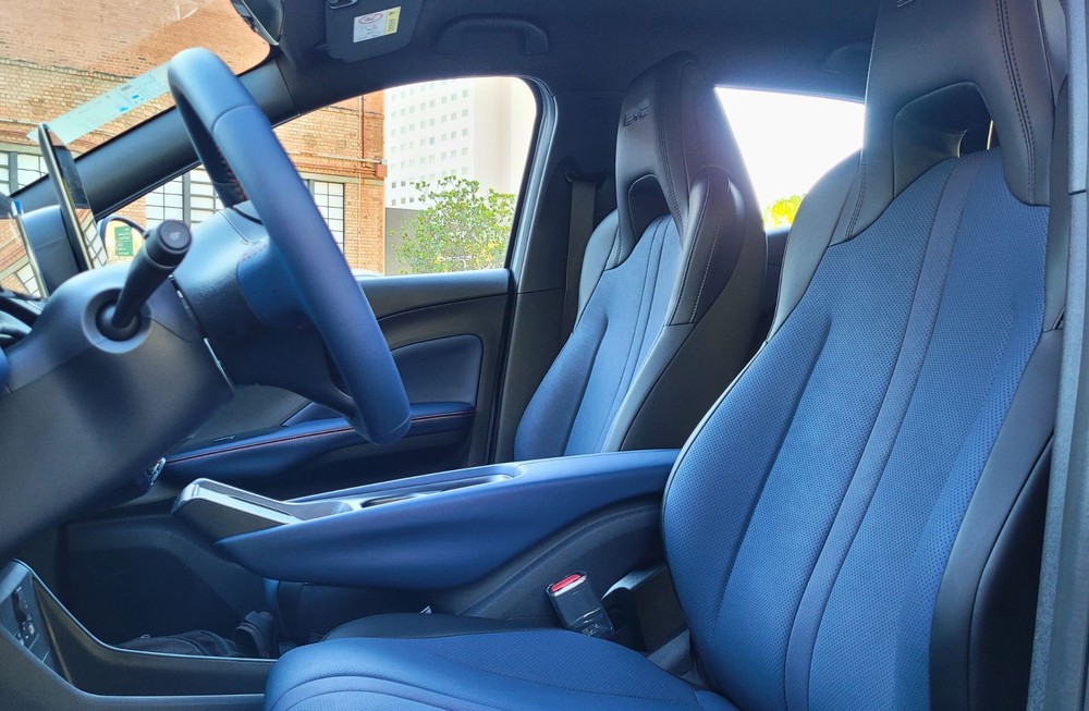 BYD Dolphin Mini 2026: o que muda no carro elétrico mais vendido do Brasil?