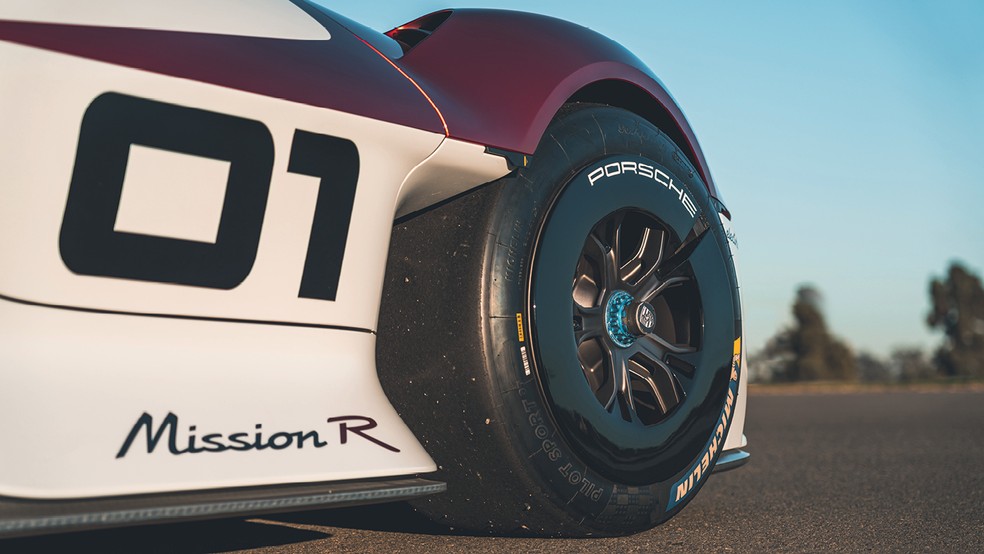 Porsche Mission R tem mais de 1.000 cv e revela o futuro do automobilismo