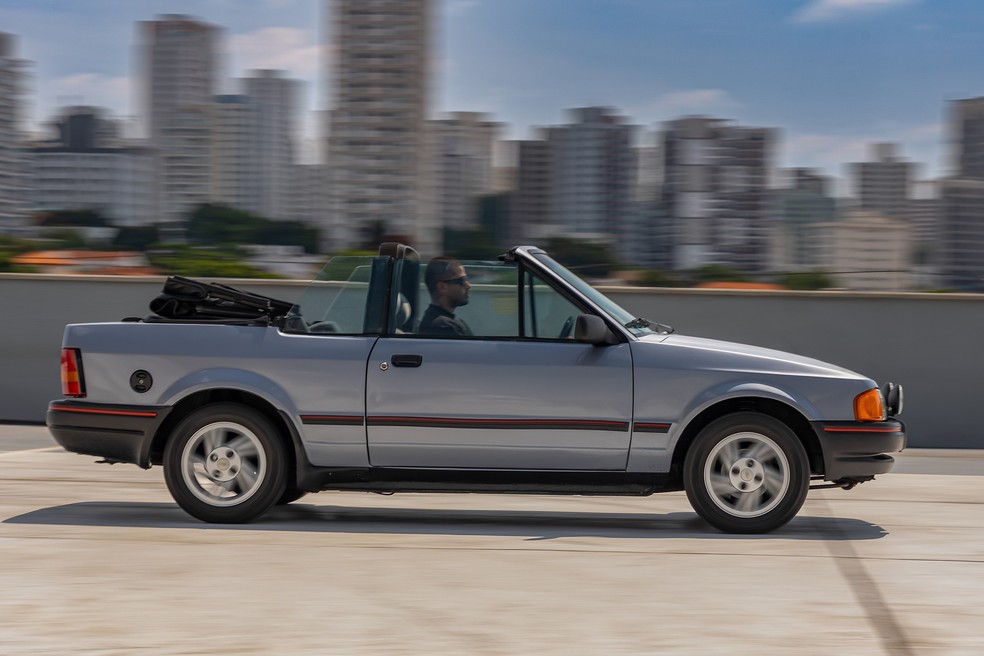 Ford Escort XR3 era sonho de todo playboy e até Ayrton Senna teve um