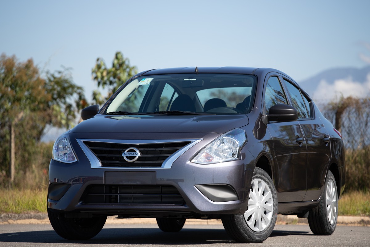 Nissan lança Versa V-Drive 1.0 em nova loja online por R$ 57.990