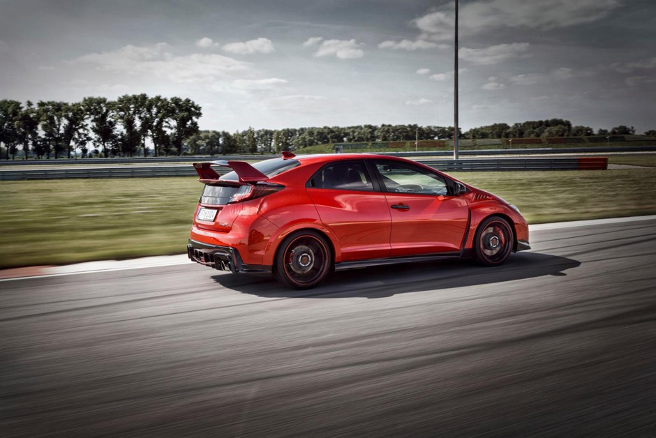 Honda mostra mais do Civic Type R