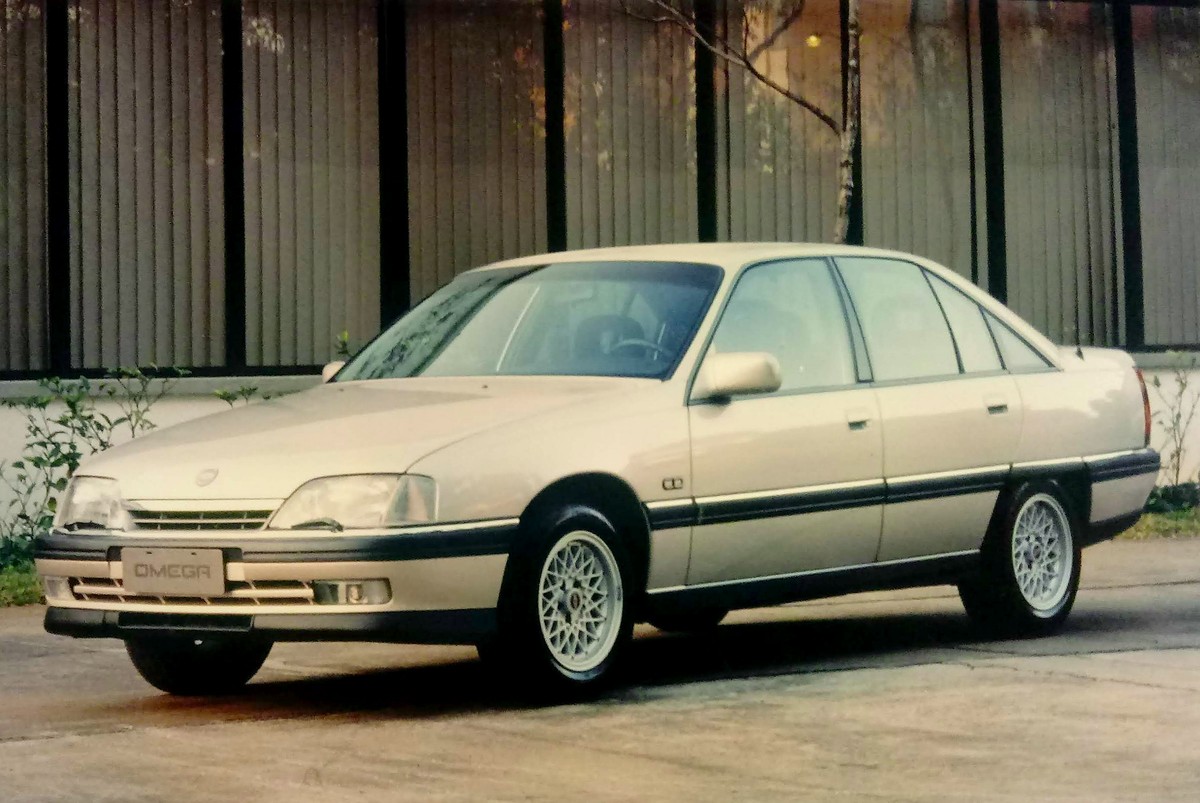 Fotos inéditas dos protótipos do Chevrolet Omega mostram que o europeu ...