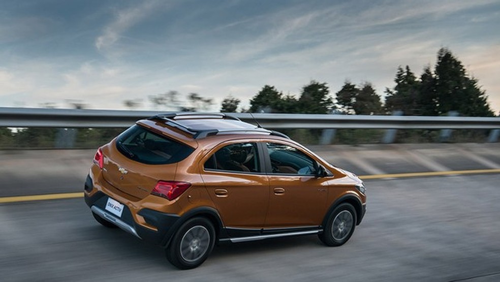 Chevrolet Onix Activ chega às lojas neste mês por a partir de R$ 57.190