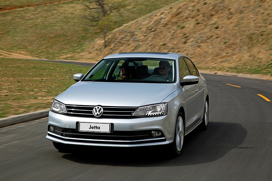 Avaliação: Volkswagen Jetta Comfortline 2015