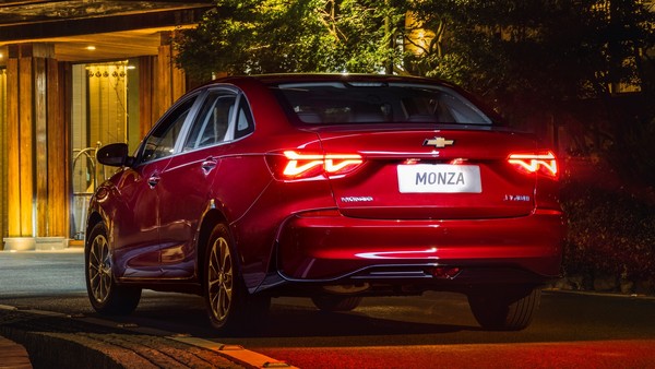 Novo Chevrolet Monza antecipa sistemas híbridos dos GM nacionais