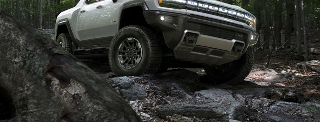 Hummer volta com jipão elétrico de 1.000 cv capaz de andar de lado e ...