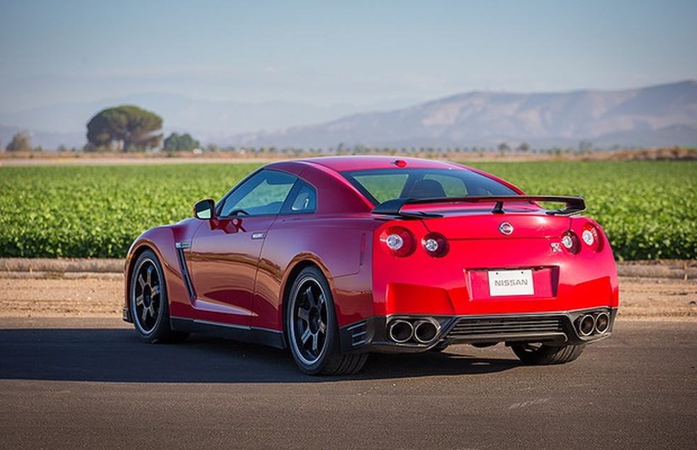 Nissan GT-R será apresentado no Salão do Automóvel