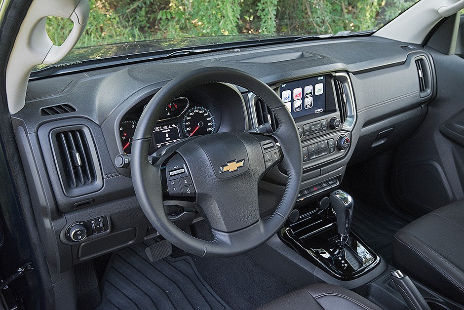 Chevrolet S10 2017 chega reestilizada e com novos equipamentos