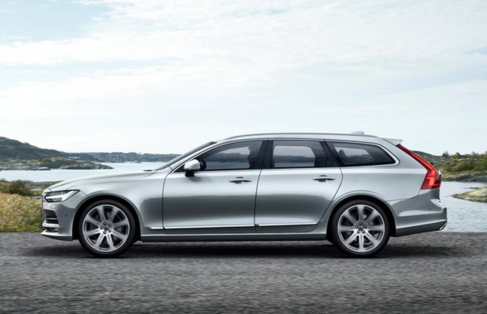 Volvo V90 aparece por completo antes do Salão de Genebra