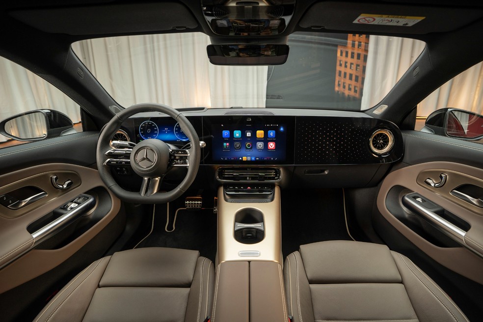 Novo Mercedes-Benz CLA elétrico estreia com autonomia de picape diesel