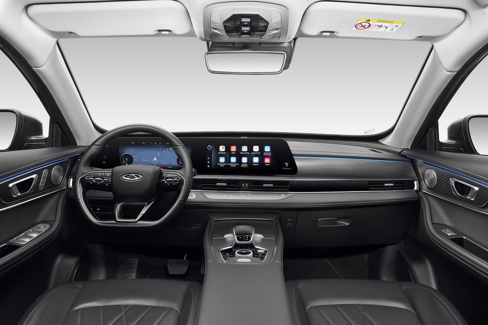 Novo Caoa Chery Tiggo 8 muda visual e aposta no preço contra BYD e GWM