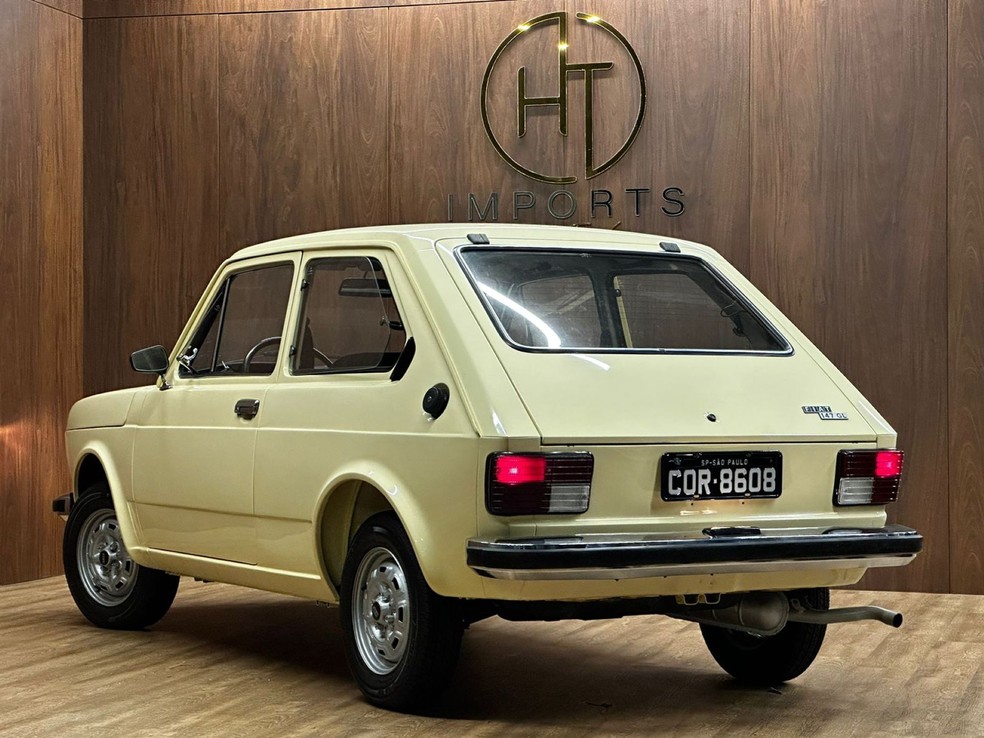 Achado usado: Fiat 147 GL em estado de carro novo pode ser seu por R ...