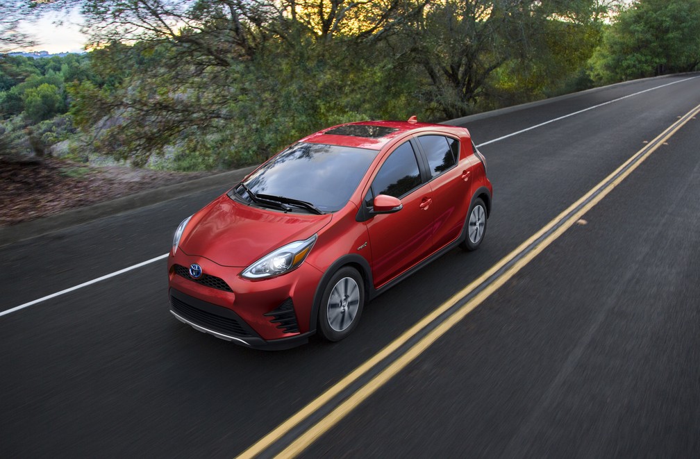 Toyota registra desenho de 'mini' Prius no Brasil