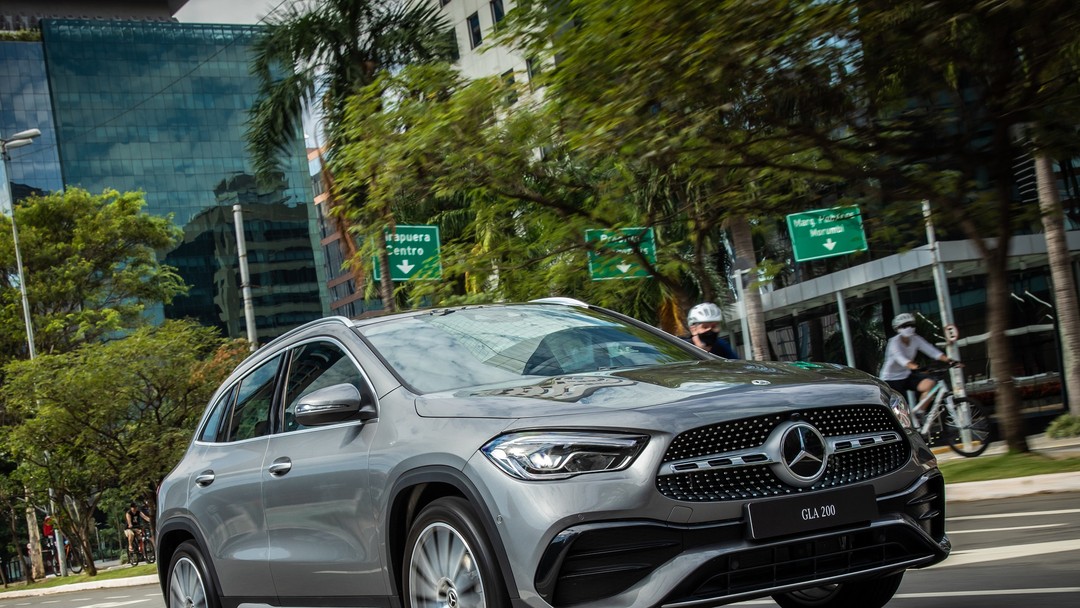 Autoesporte Carros: GLA