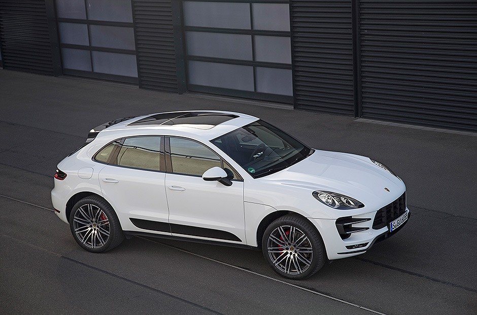 Porsche Macan ganha versão de entrada por R$ 299 mil