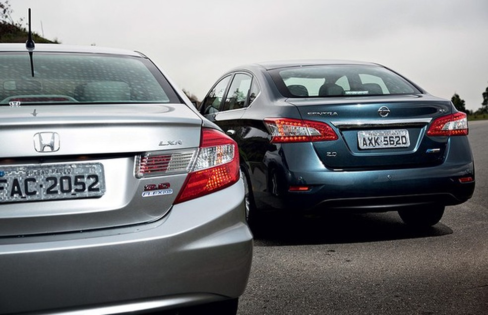 Análise: novo Nissan Sentra mostra a que veio em duelo com Honda Civic