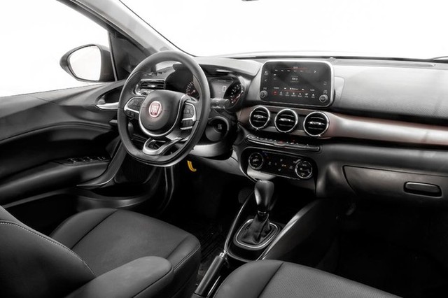 Fiat Cronos: todos os preços, versões e custos