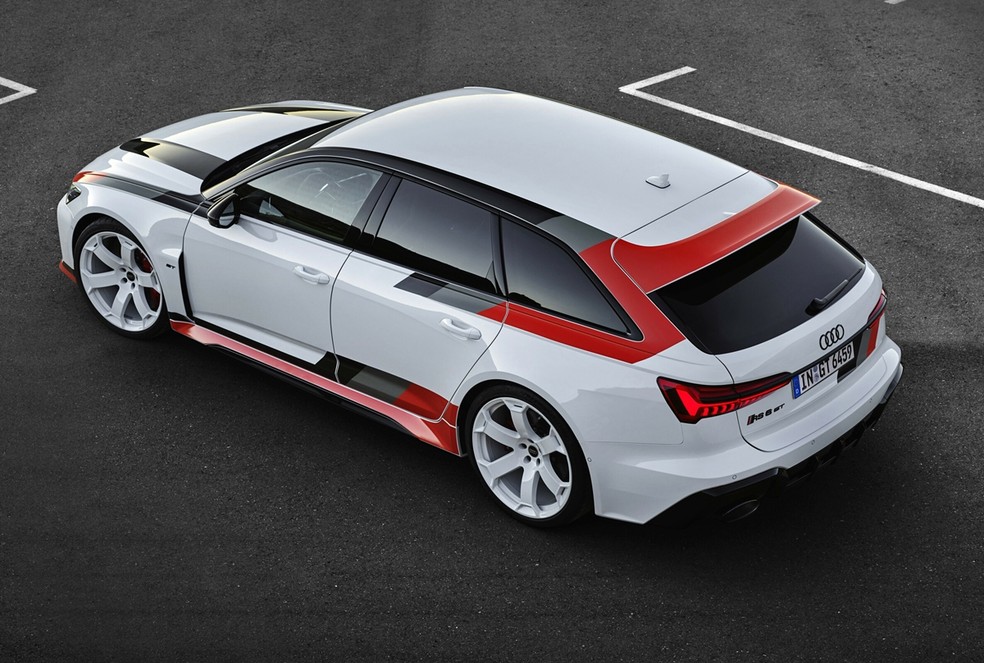 Audi RS6 Avant GT é perua de 630 cv que acelera como uma Ferrari