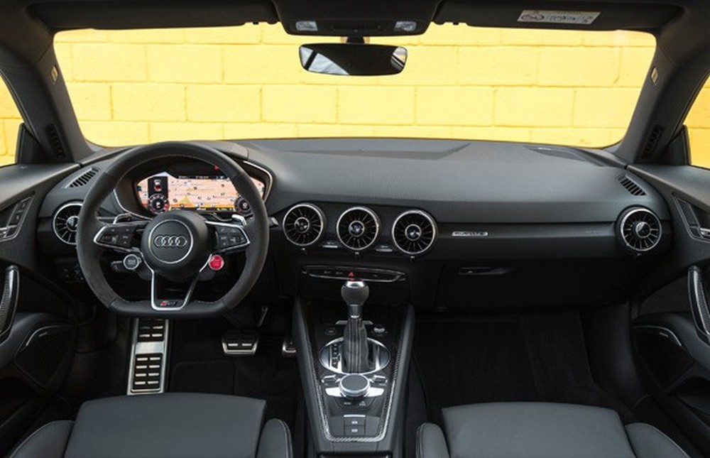 Teste: Audi TT RS é uma espécie rara de esportivo