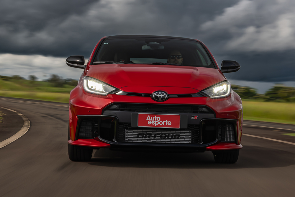 Teste: Toyota GR Yaris é o Yaris mais potente, caro e divertido do mundo