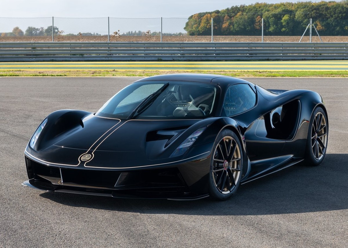 Lotus homenageia Emerson Fittipaldi com série especial de carro ...