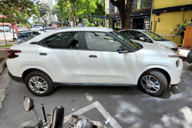 Citroën Basalt Live é possível versão básica do SUV que faz até 14,6 km/l