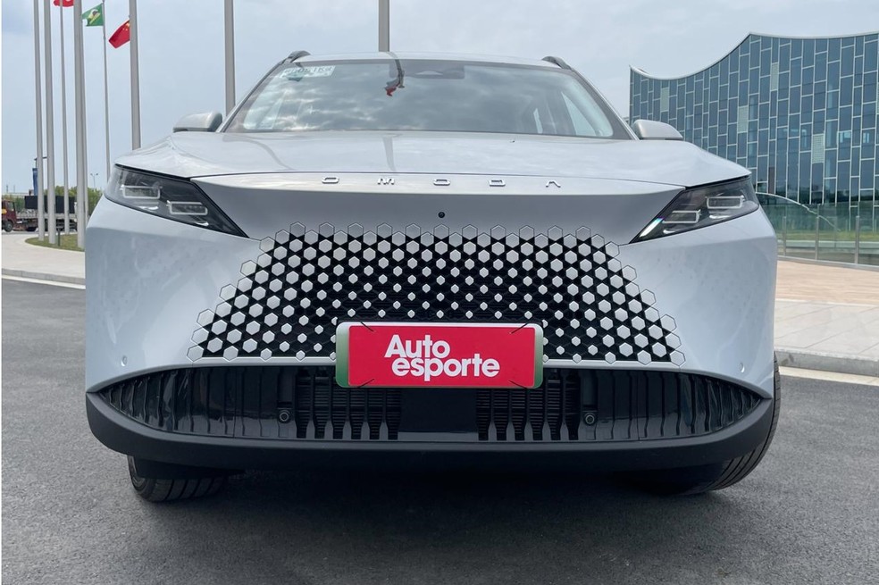Omoda 7 é novo rival do BYD Song Pro que chega ao Brasil em 2025