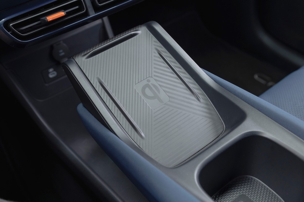 BYD Dolphin Mini chega por R$ 115.800; veja equipamentos