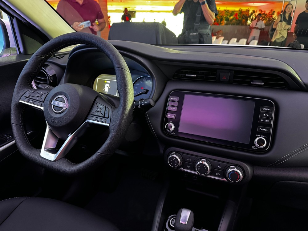Nissan Kicks Play 2025: preços, versões e equipamentos