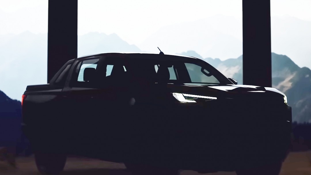 Toyota Stout: picape híbrida do Corolla já tem peças desenvolvidas no ...