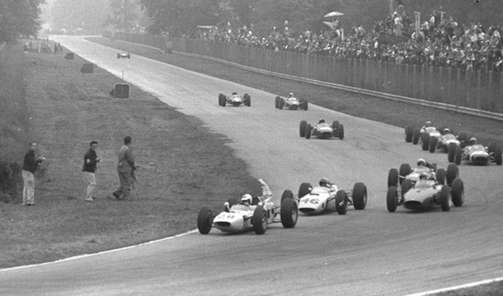 F1 de 1964 teve estreia da Honda e piloto de motociclismo como campeão