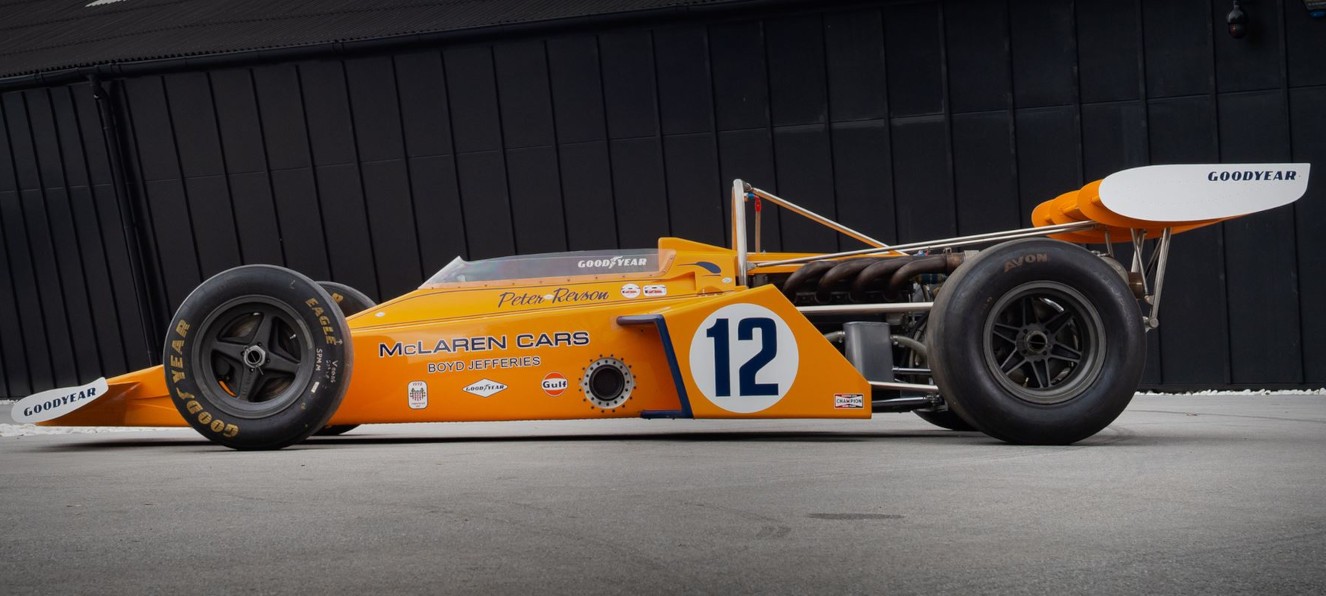 Carros históricos celebram a herança das corridas automobilísticas