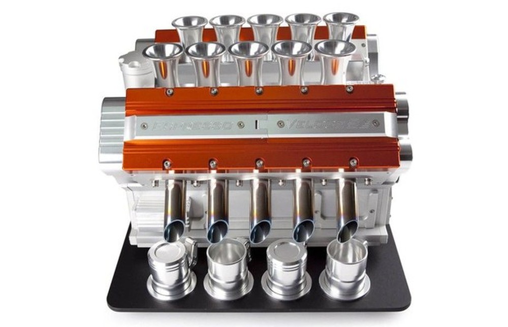 Marca lança máquina de café inspirada no design de motores