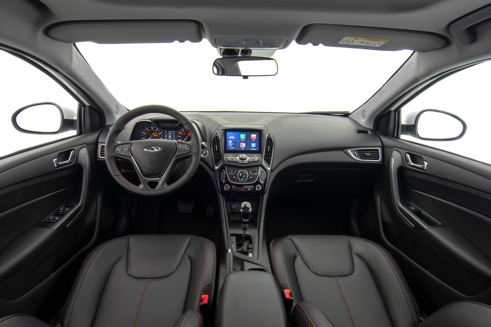 Caoa Chery Arrizo 5 chega em novembro com motor turbo e preços a partir ...