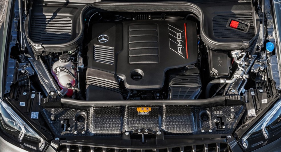 Teste: Mercedes-AMG GLE 53 é um SUV com 'cabine de avião' que honra ...