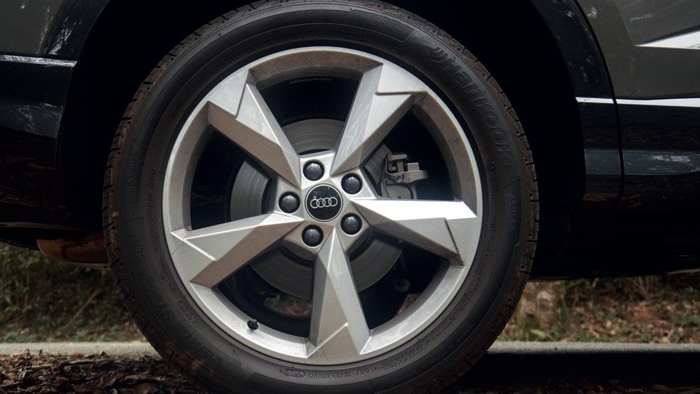 Teste: Audi Q3 Sportback 'Made in Brazil' é SUV cupê com motor de Jetta ...