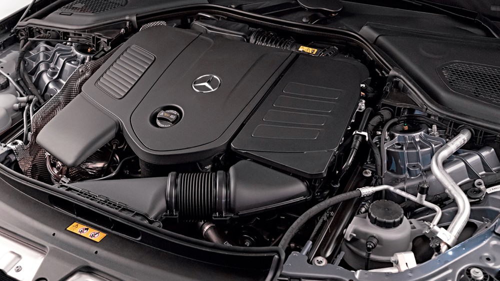 Teste: Mercedes-Benz E 300 mostra que classe vai além do nome