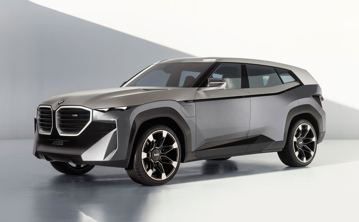 BMW vai apresentar carro que muda de cor ao toque de um botão