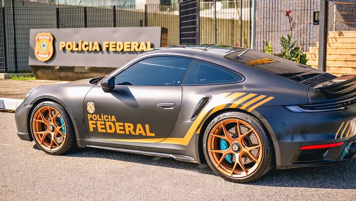 Camaro, Porsche e BMW: os carrões que viraram viaturas policiais no Brasil