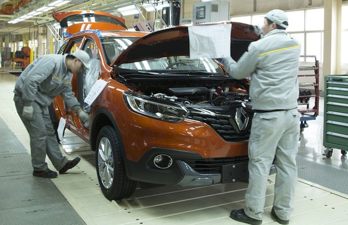 Renault inaugura primeira fábrica na China